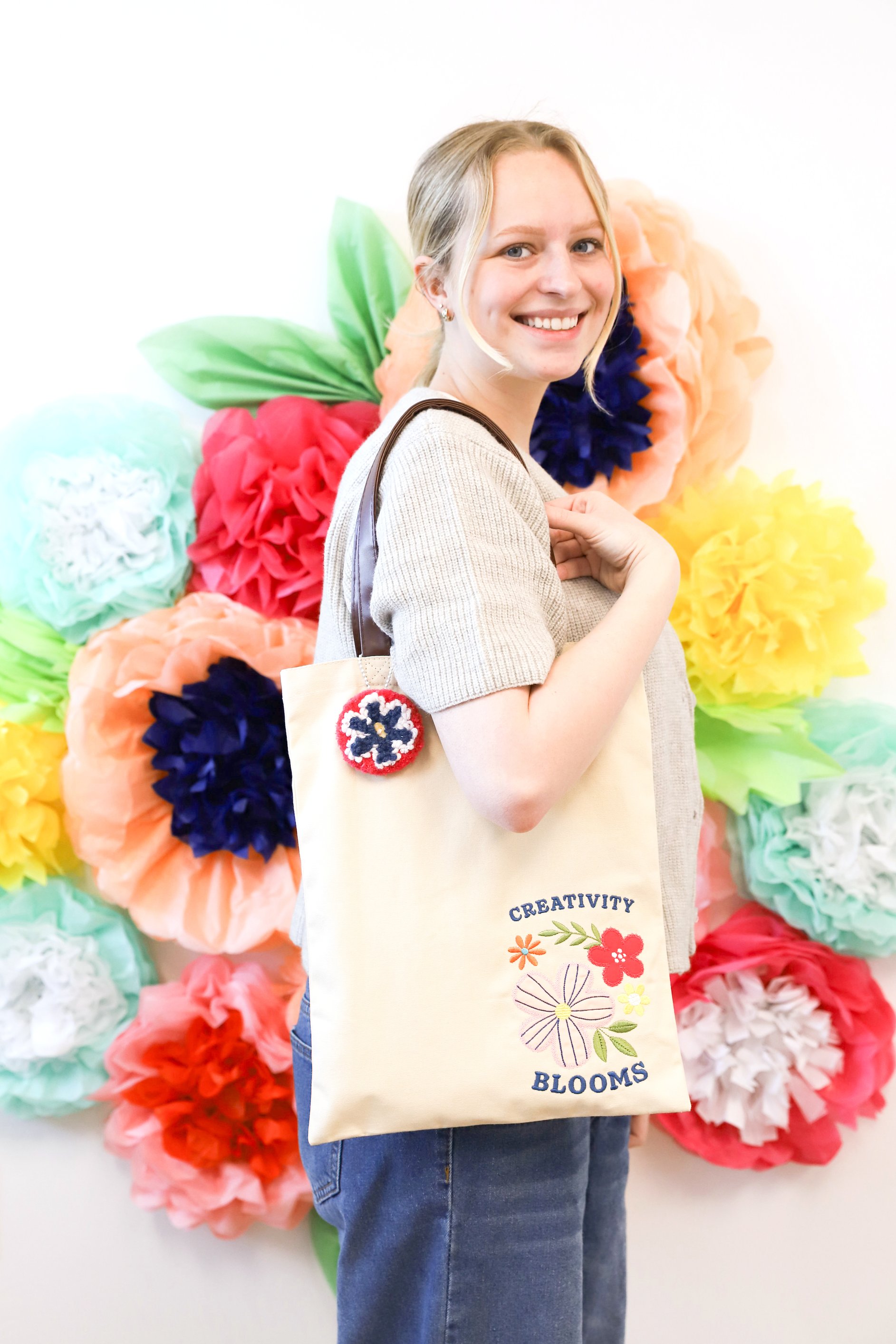 Hello Daisy Keychains